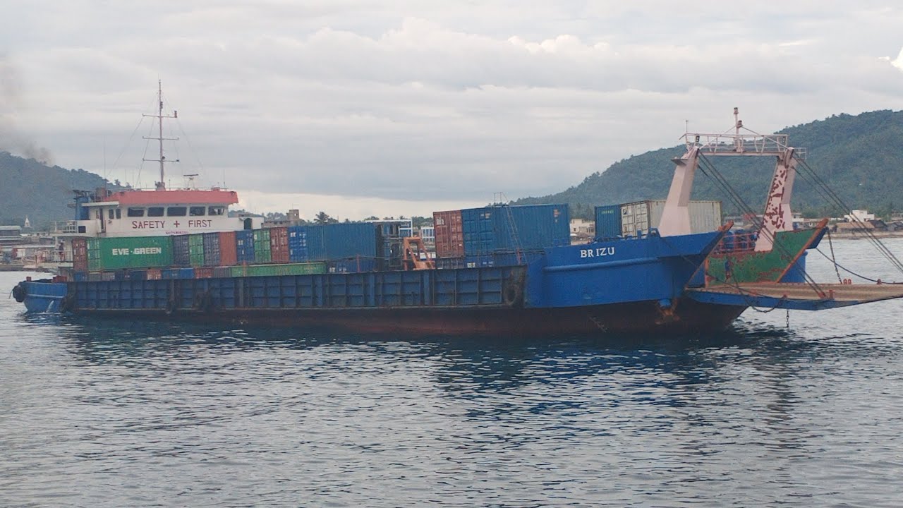 LCT BRIZU Pull out for anchorage na sila Pasacao port - YouTube