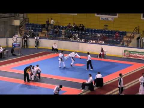 Steve Luker Sparring at ITF World Championships 2010 - YouTube