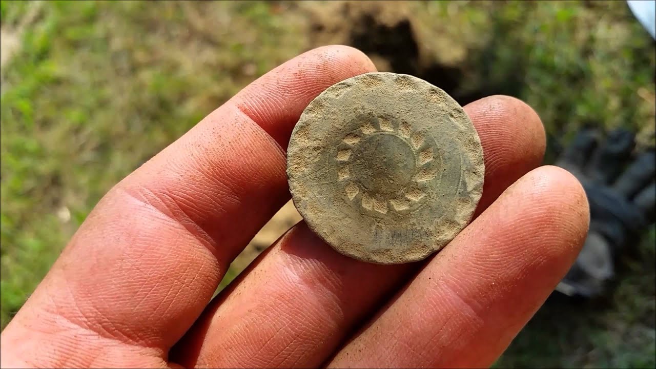Metal Detecting: Another 1800's BIG SILVER!!! - YouTube