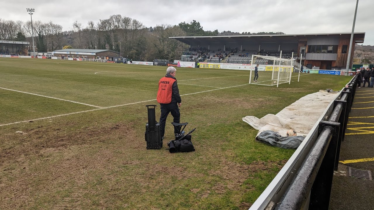 The Claret Lounge Dover vs Chelmsford City - YouTube
