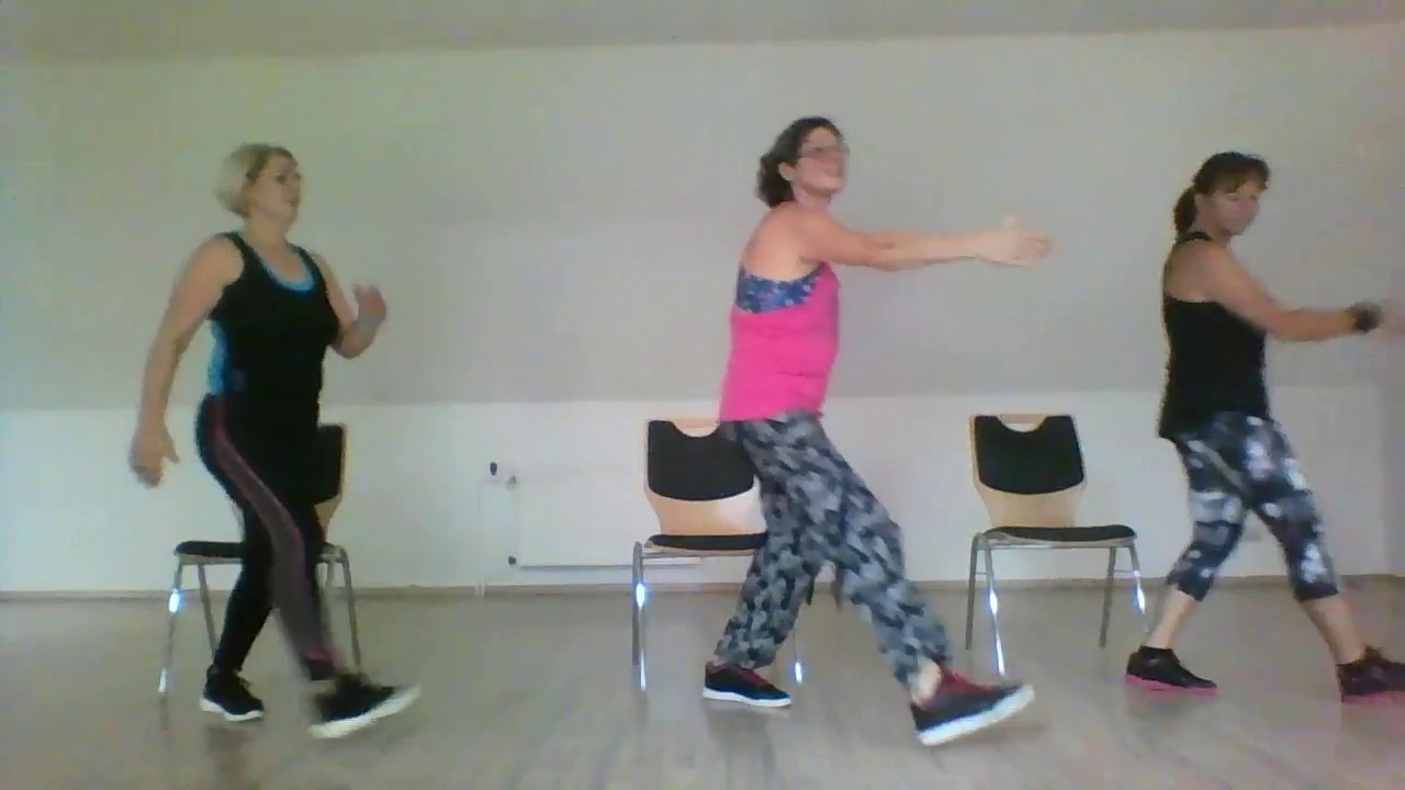 Soltero (Merengue Urbano), Zumba Sentao Choreo by Doris Preuß - YouTube