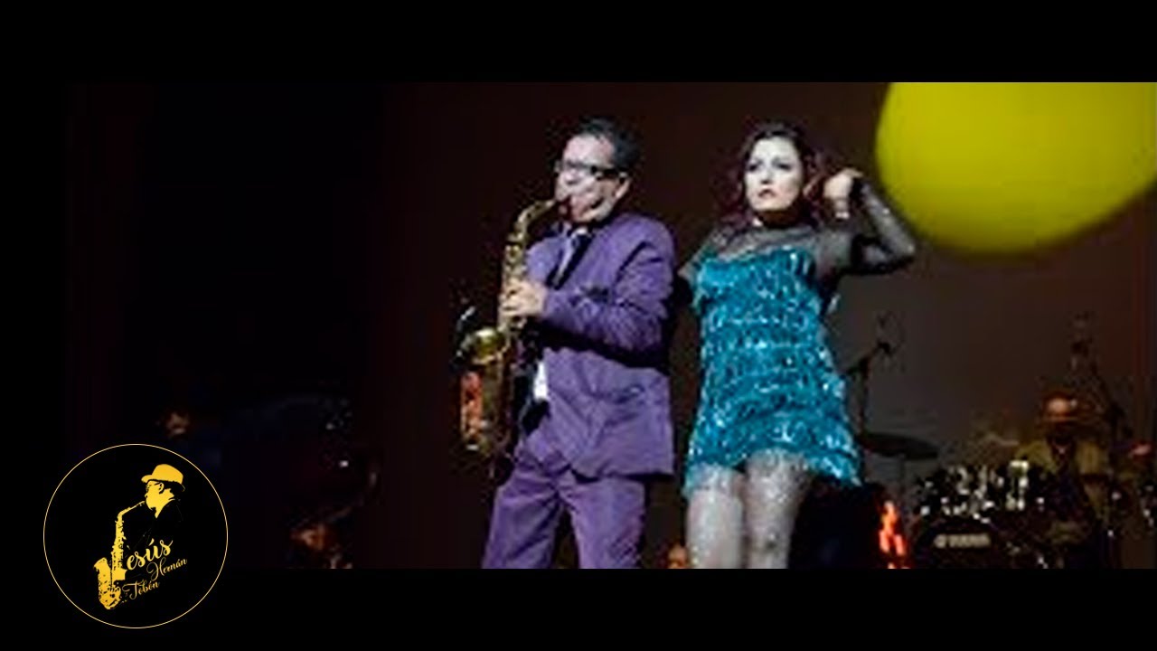 Hay amores - Shakira - Cover Saxofón (Live Session) - YouTube