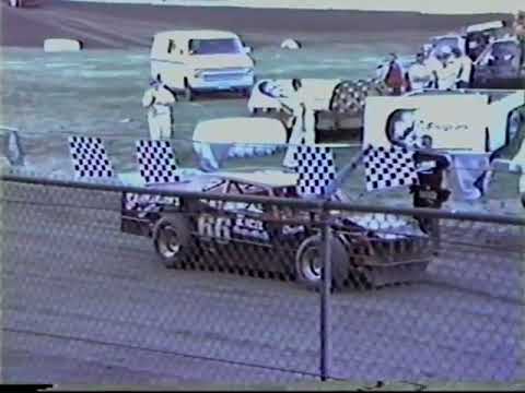 More Highland Speedway 1987 Action Highland, Ill - YouTube