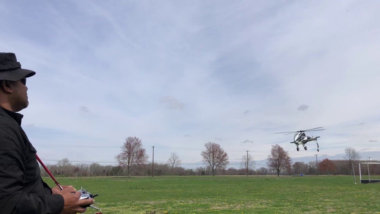Spinning Rhino’s MLG Tire (Align TRex 500XT, 4 blade main rotor). - YouTube
