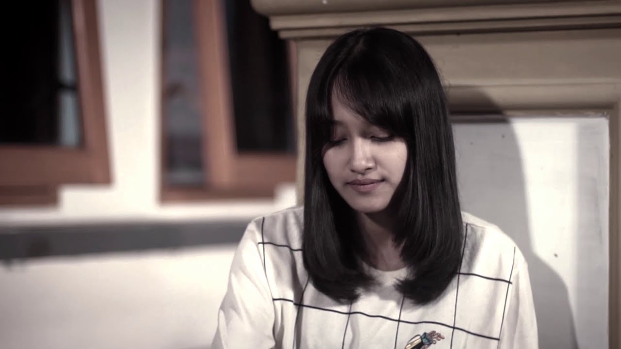 URU URU trailer - YouTube