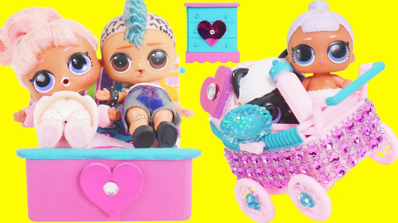 LOL Surprise Dolls Punk Boi Family Married in Custom Bedroom | Toy Egg ...