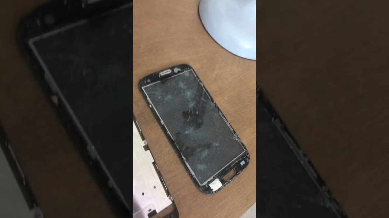 All Of the phones I’ve smashed - YouTube