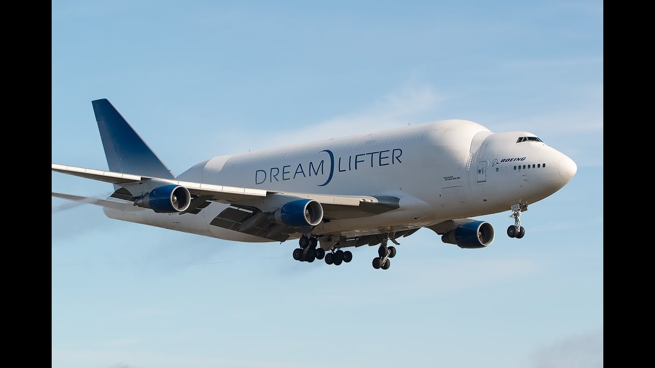 Boeing Dreamlifter 747 Being Loaded For A Flight To Japan - YouTube