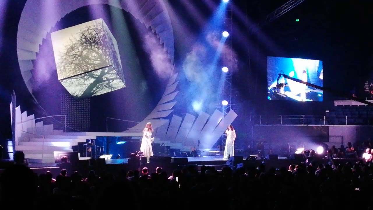 UNIFIED CONCERT REGINE VELASQUEZ X SARAH GERONIMO EARTH SONG by MICHAEL ...