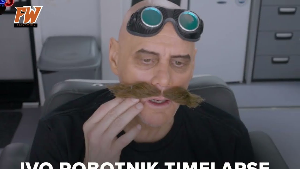 This 2004 Jim Carrey Movie Proves Hes More Than Capable Of Playing 2 Robotniks In Sonic 3 Youtube