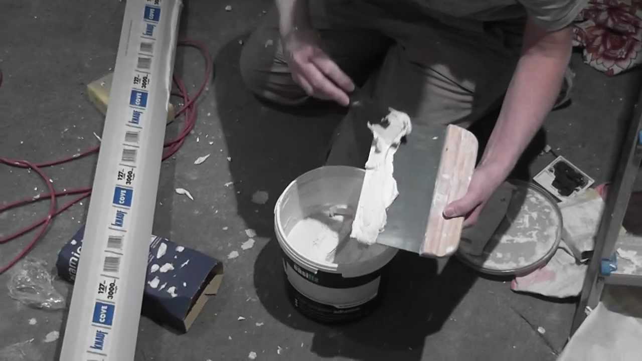 how to quickly spread adhesive on coving - YouTube