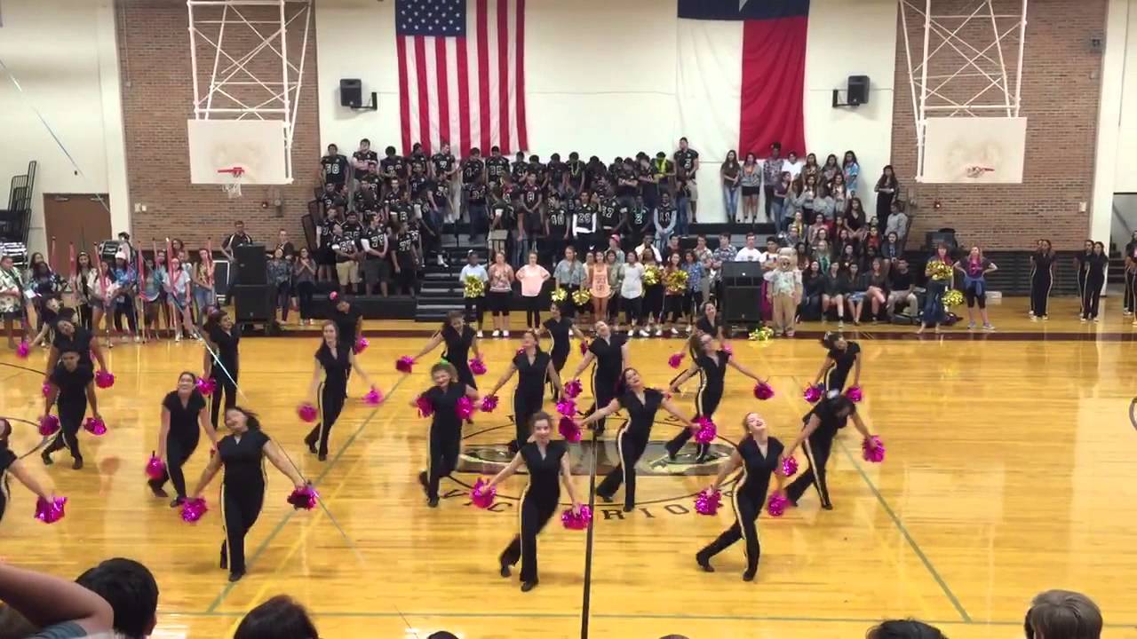 Hawaiian pep rally 2015 - YouTube