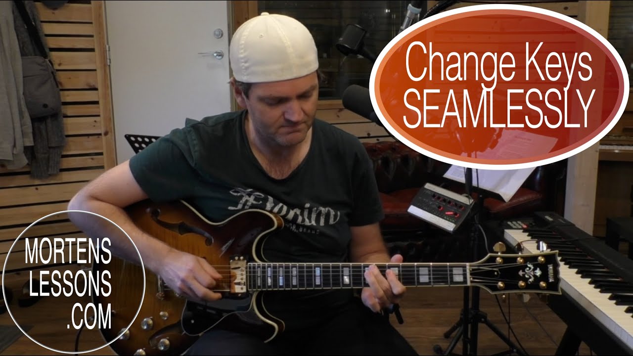 Backing Track In 2 Keys (GUITAR LESSON) - YouTube