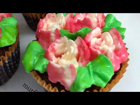 RUS DUYLA BU KREMAYLA CUPCAKELER NEFİS OLUYOR VE ÇOK SÜSLÜ😍HERKES ÇOK BEĞENECEKTİR DENENMELİ👍