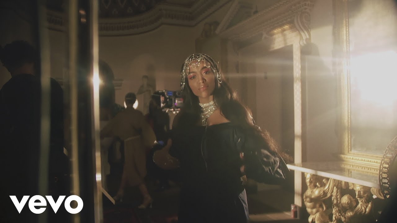 AWA - Like I Do (Behind the Scenes) - YouTube