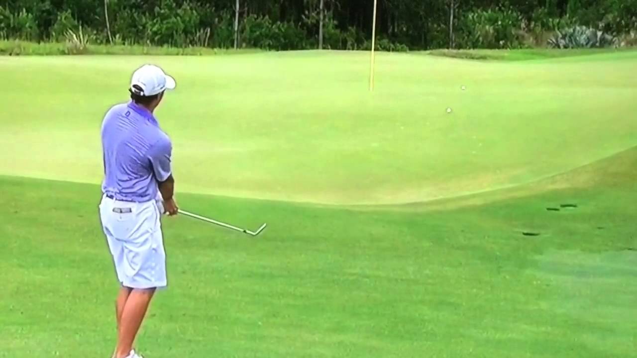 Brandon Pierce chip for 1-Up match play - YouTube