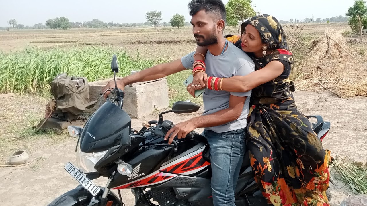 बड़ा पेट के वजह से भाग गई बीबी प्रेमी के साथ bada pet ka wajah se bhag ...