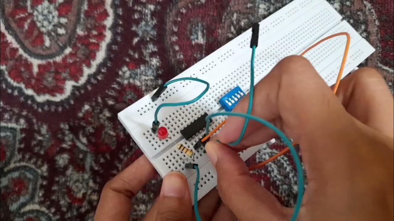 Percobaan lampu LED di breadboard menggunakan IC 7400 atau gerbang NAND ...