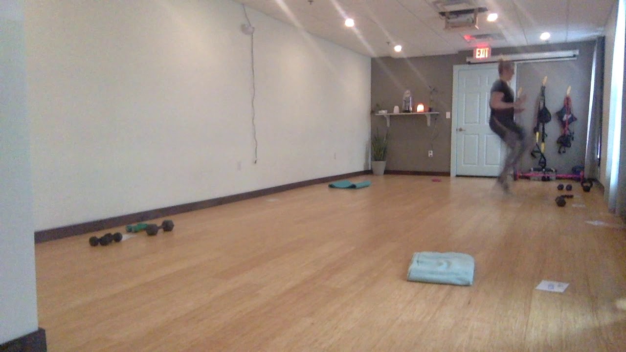Circuit Training at Freeport Fitness - YouTube