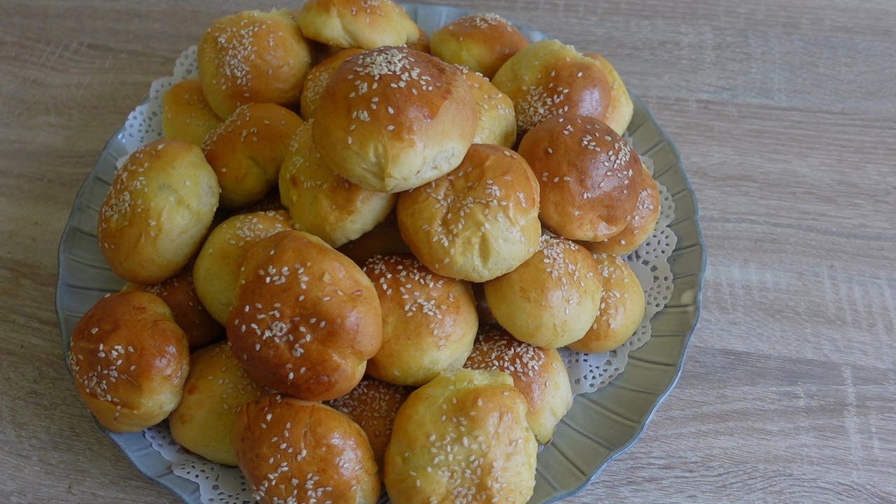 Mini Chicken Homemade Stuffed Buns (Pain Poulet Farci Mauricien) - YouTube