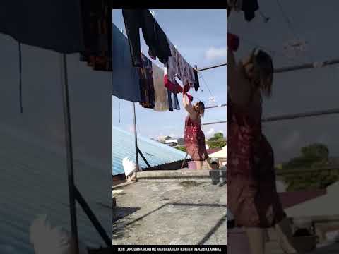 Tante tiara habis mandi langsung jemur pakaian mumpung cuaca panas 🤤 #tiktoklive 