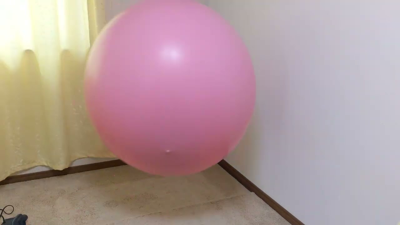 Pink big balloon bounce - YouTube