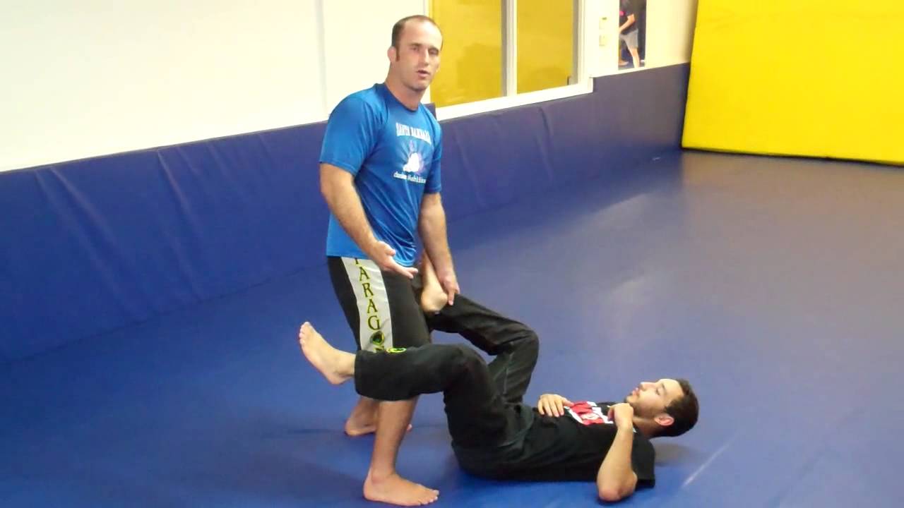 Sakuraba Rolling Toe Hold - YouTube