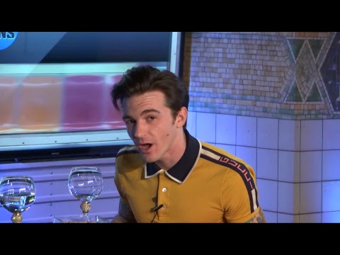 Drake Bell interview live with Rebecca Granet - YouTube