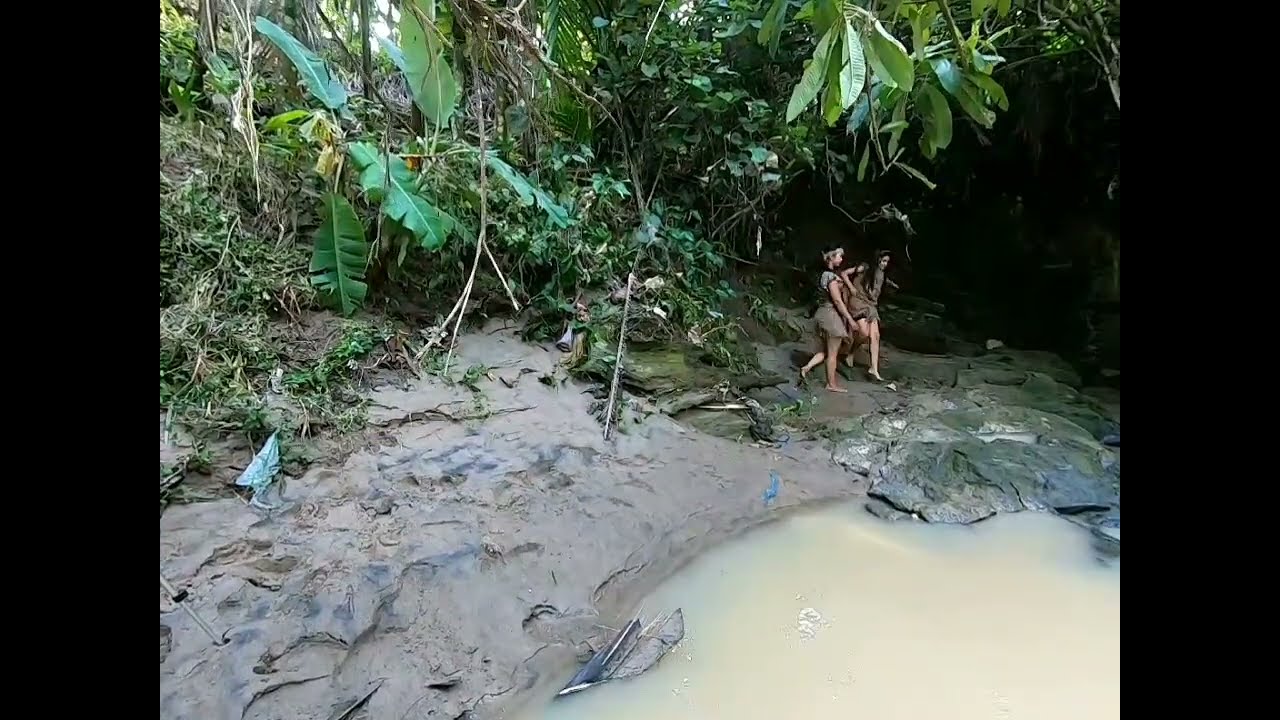 Suku Mante wik wik di sungai - YouTube