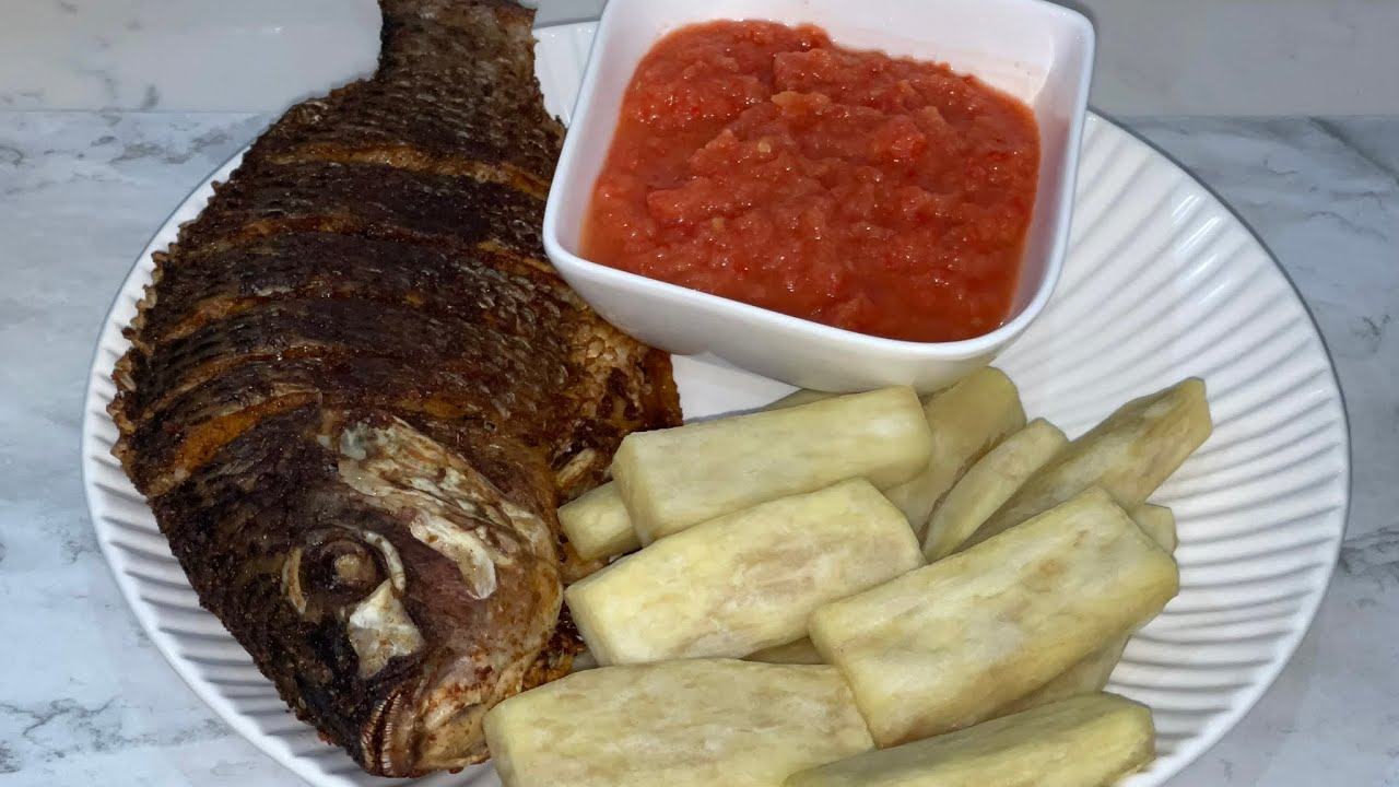 Inviting Ghana Sweet Fried Yams with Fried Tilapia Fish and Spicy 🌶️ ...
