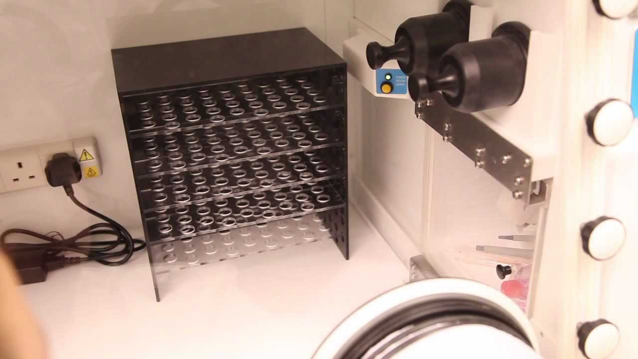 Bringing in Plates and Pipettes into Workstation from interlock - YouTube