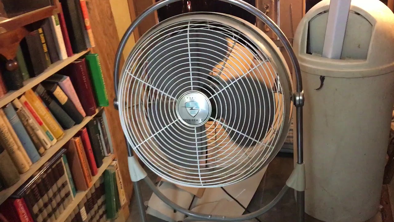 c. 1965 Emerson 89649-F “Roll-Around” Fan - YouTube