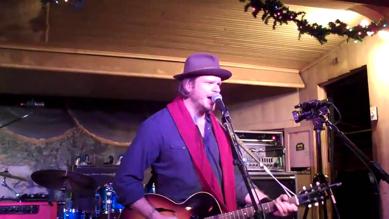 Jason Eady- Cry Pretty - YouTube Music