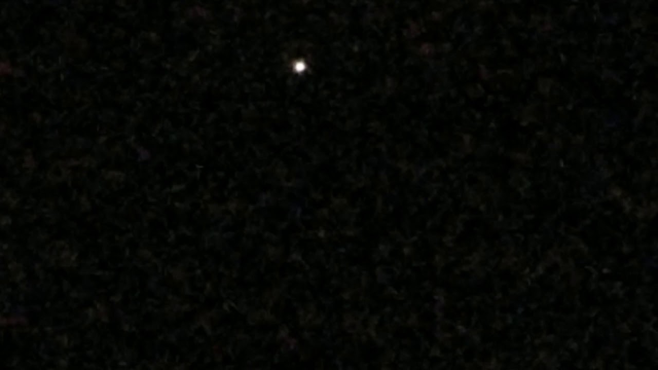 This is a zoomed look at the two stationary lights - YouTube