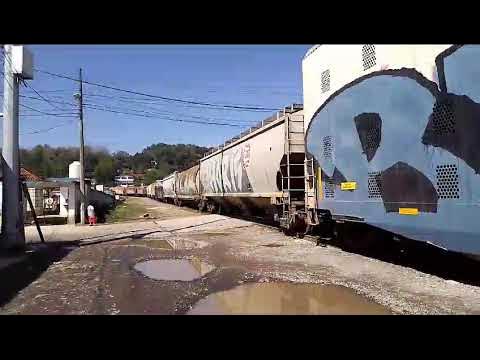 CPKC M-298 llegando a banderilla con la CP 8861-8841 - YouTube