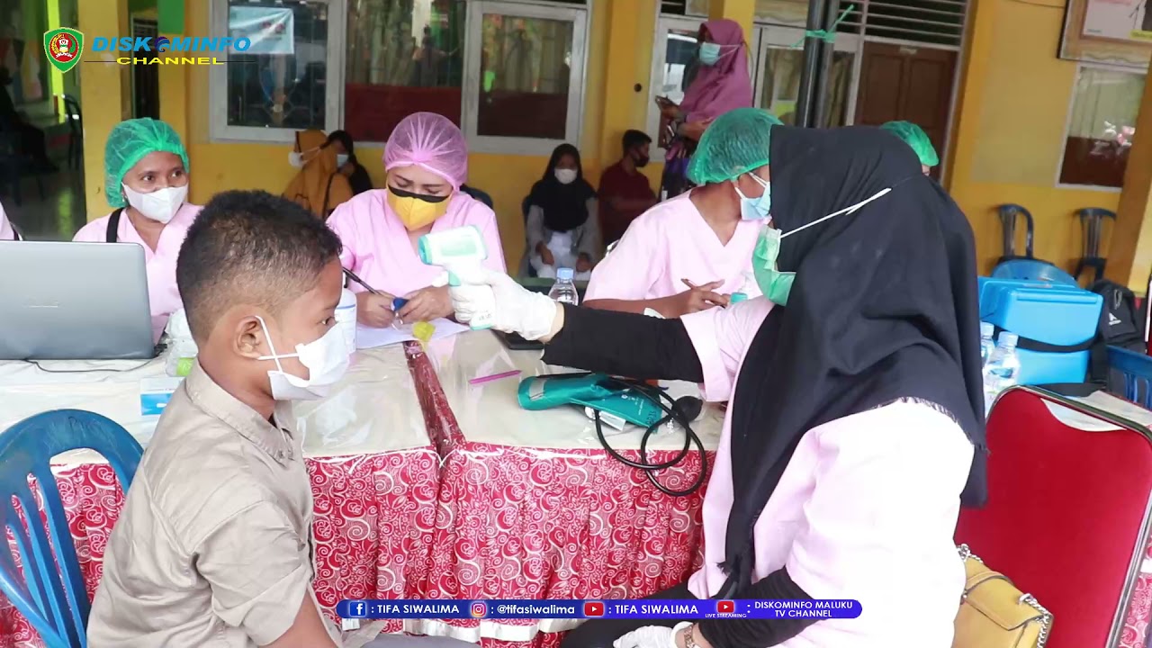MTS NEGERI AMBON GELAR VAKSINASI - YouTube