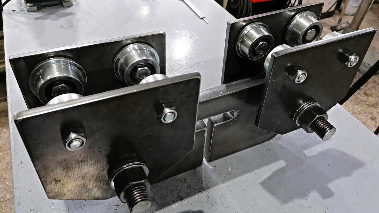 Sliding crane construction / Part 1 - YouTube