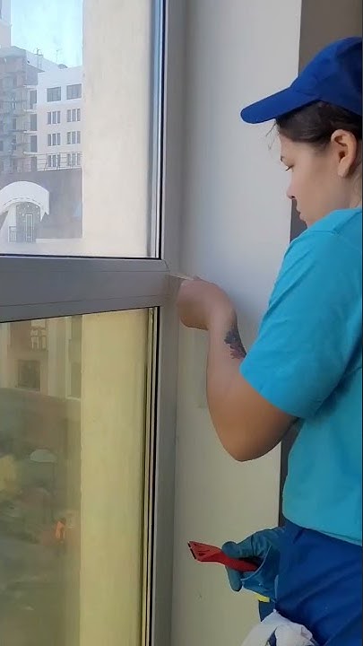 Выше +5°C - можно мыть окна с двух сторон 🌞 Уборка после ремонта от BG ...