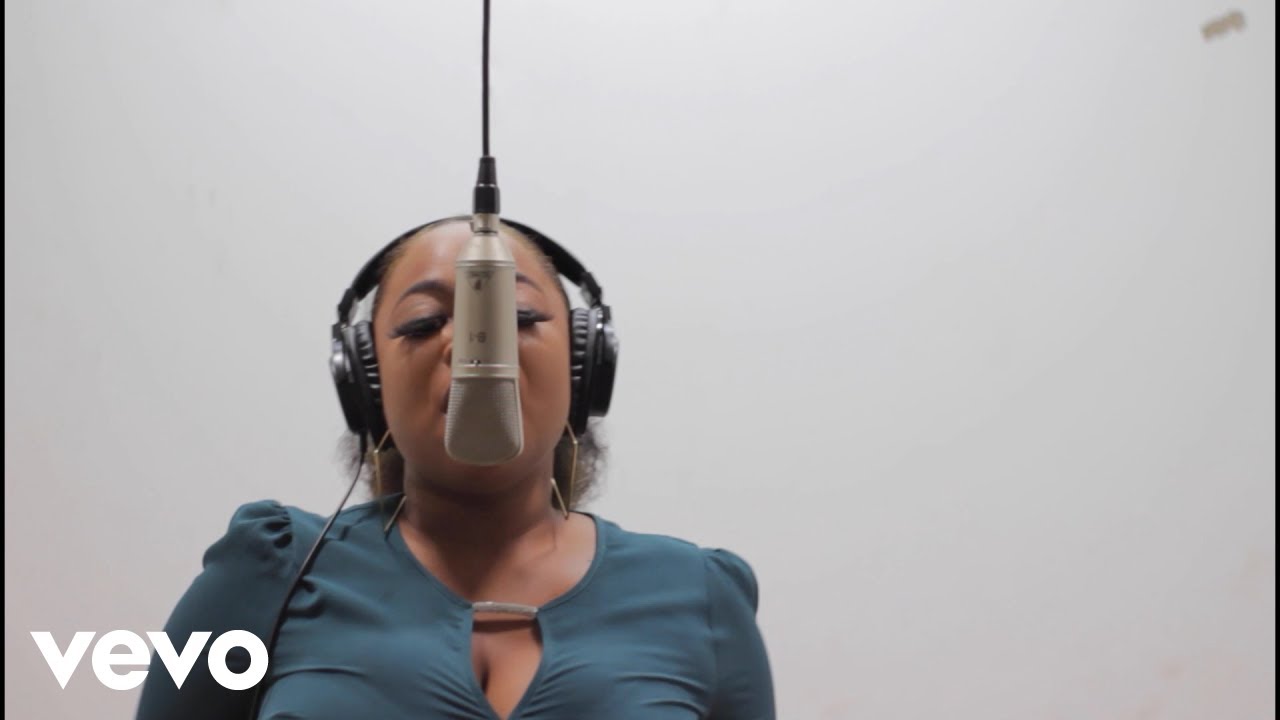 Sye - Top Gyal (Official Music Video) - YouTube