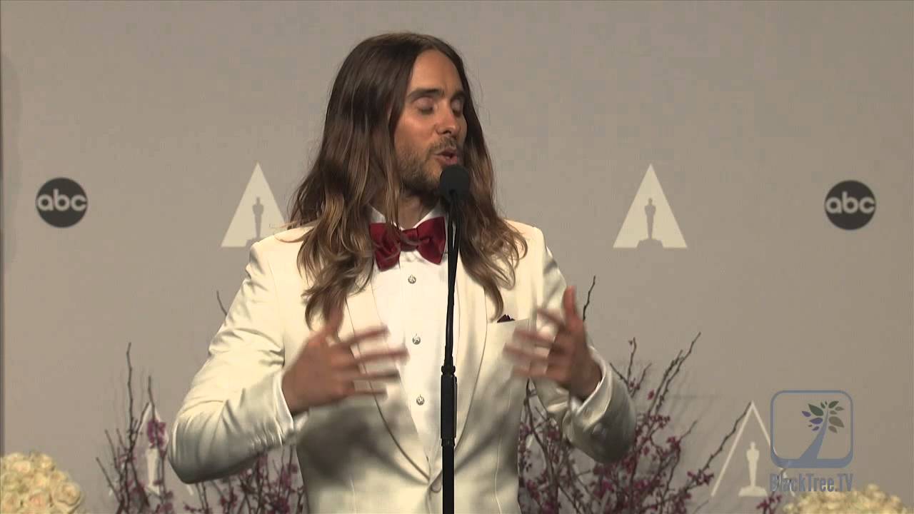 Jared Leto makes one correction to his Oscar Acceptance Speech - YouTube