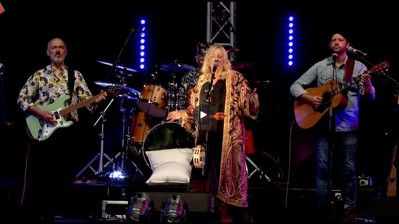 Folk Rock Experience - "Wonderland" Live@ShrewsburyFolkFestival - YouTube