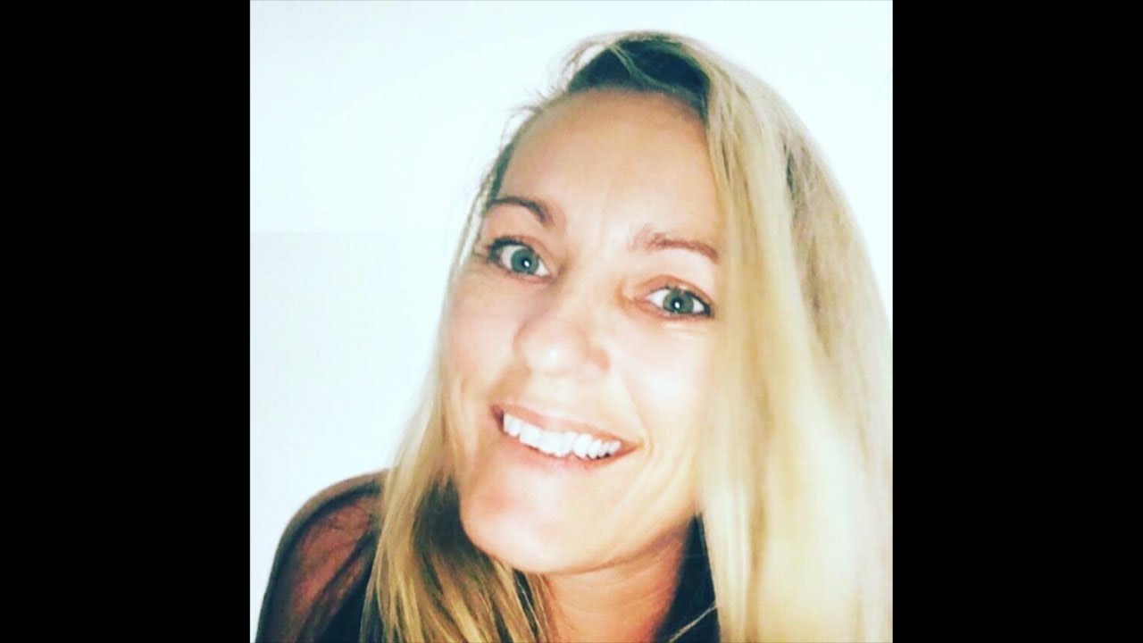 LIVE Psychic Guidance Session🥳 - YouTube
