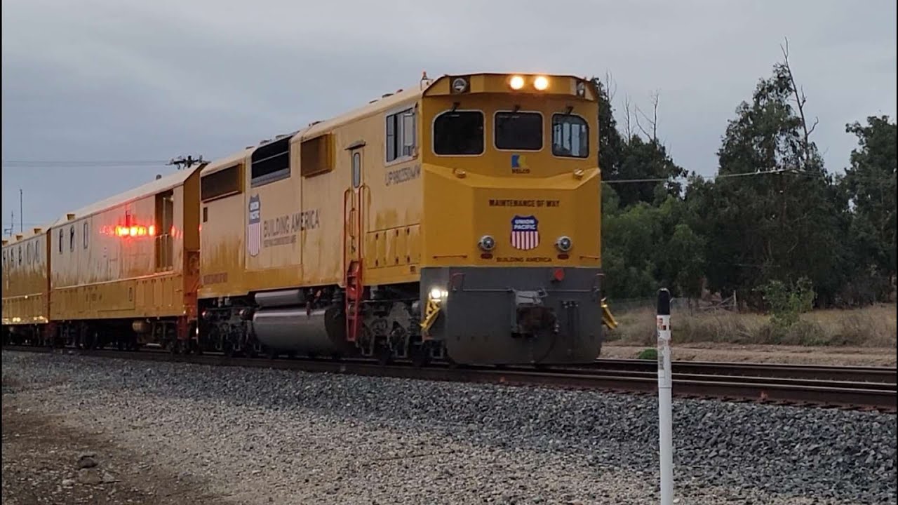 Union Pacific Weed Sprayer Train, and PTC Drama in Moorpark | 11/18/23 ...