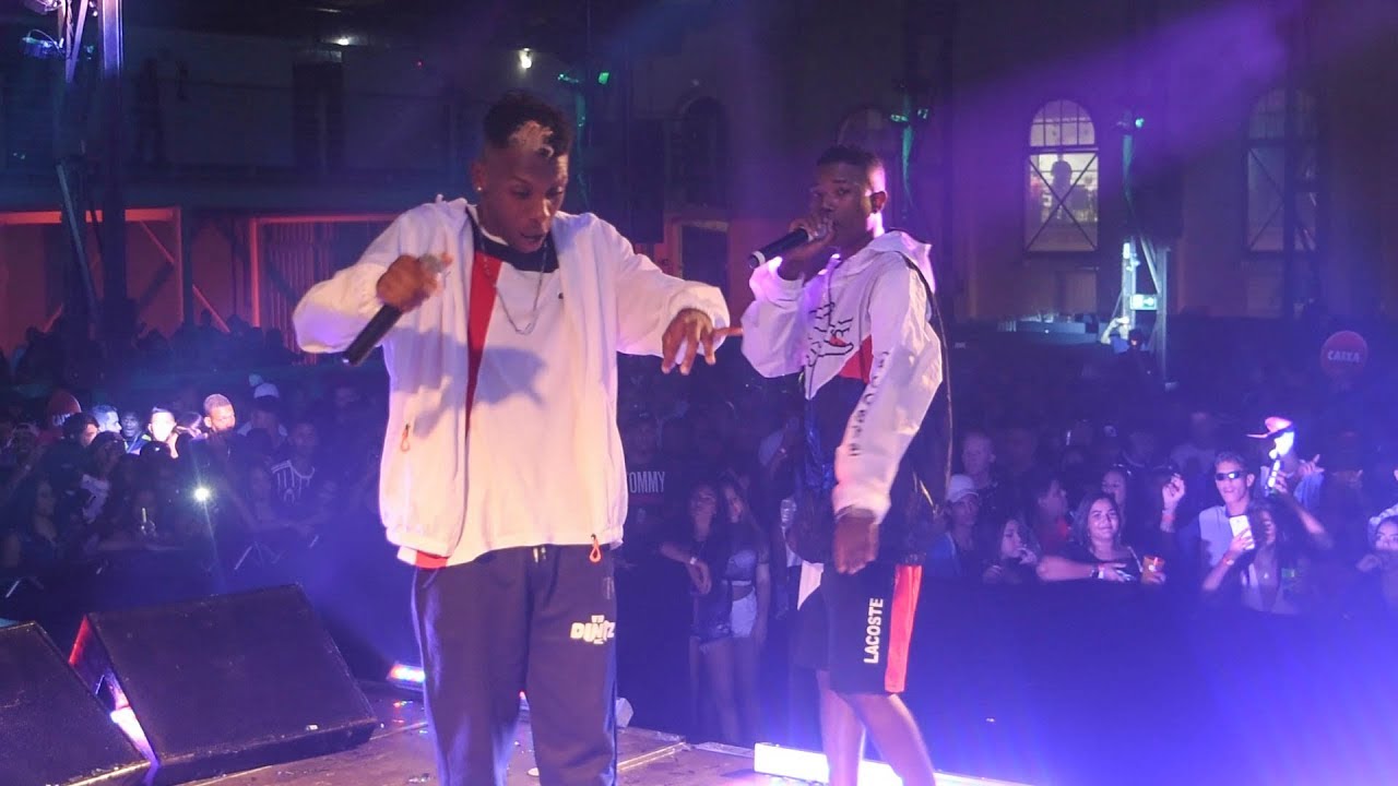 Show MC Laranjinha - YouTube