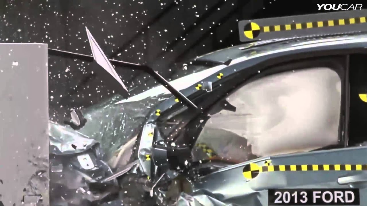 CRASH TEST 2013 Ford Escape (35km/h!!!!!!!) - YouTube