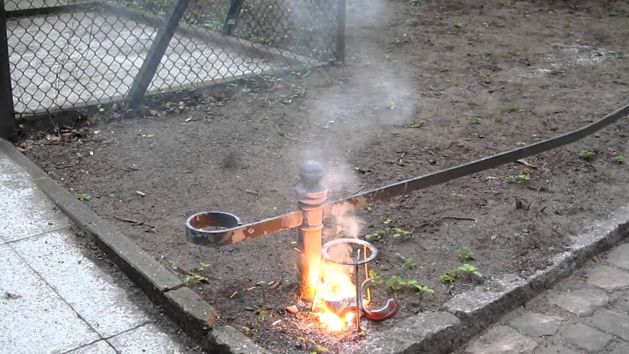 HD Chemie: Thermite iron melt Thermit Verfahren Schweißen mit Eisen ...