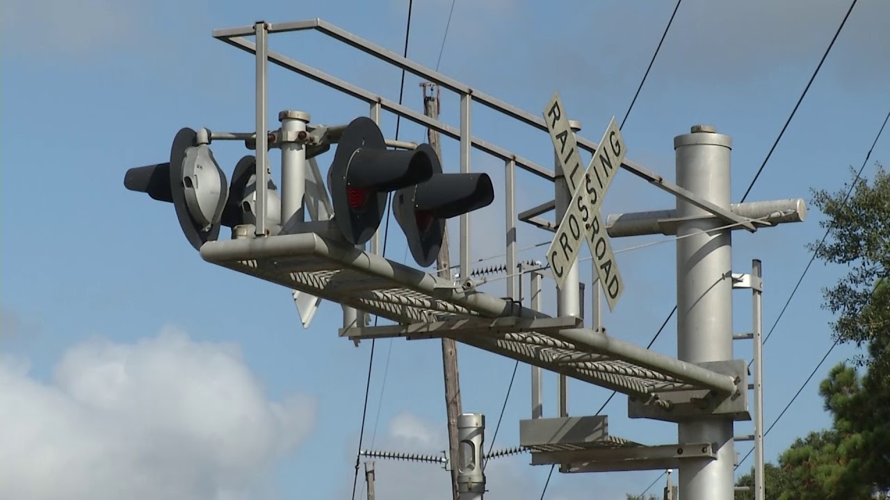 Operation Lifesaver Louisiana - Officer on a Train - YouTube