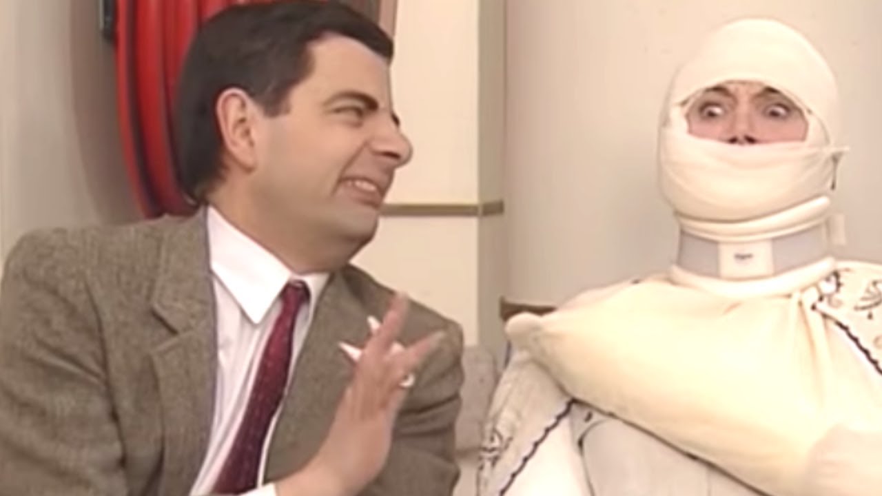 Irritating Bean | Funny Clips | Mr Bean Official - YouTube