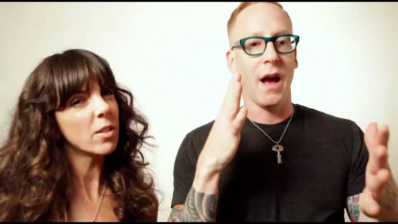 Elisa and David (GIRLS WHO LIKE BOYS WHO LIKE BOYS - Cast Profile ...