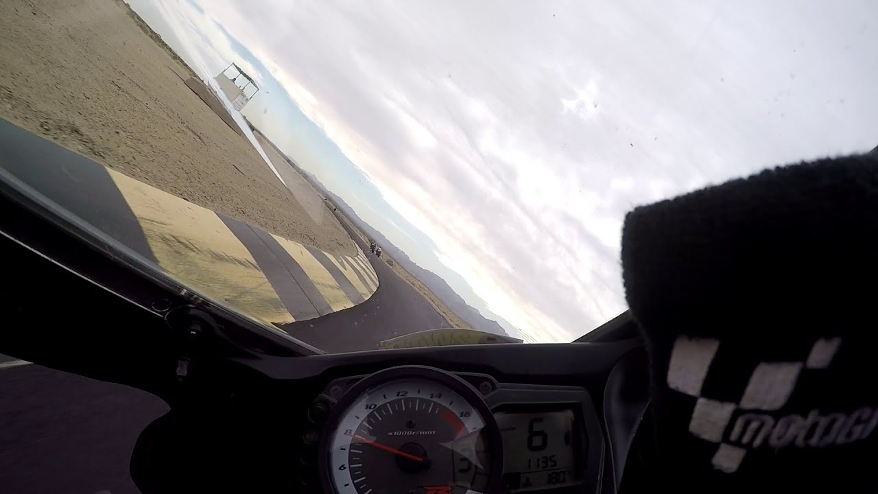 201211 Chuckwalla CCW B Group s03 GSXR 750 2:19 motorcycle track day ...